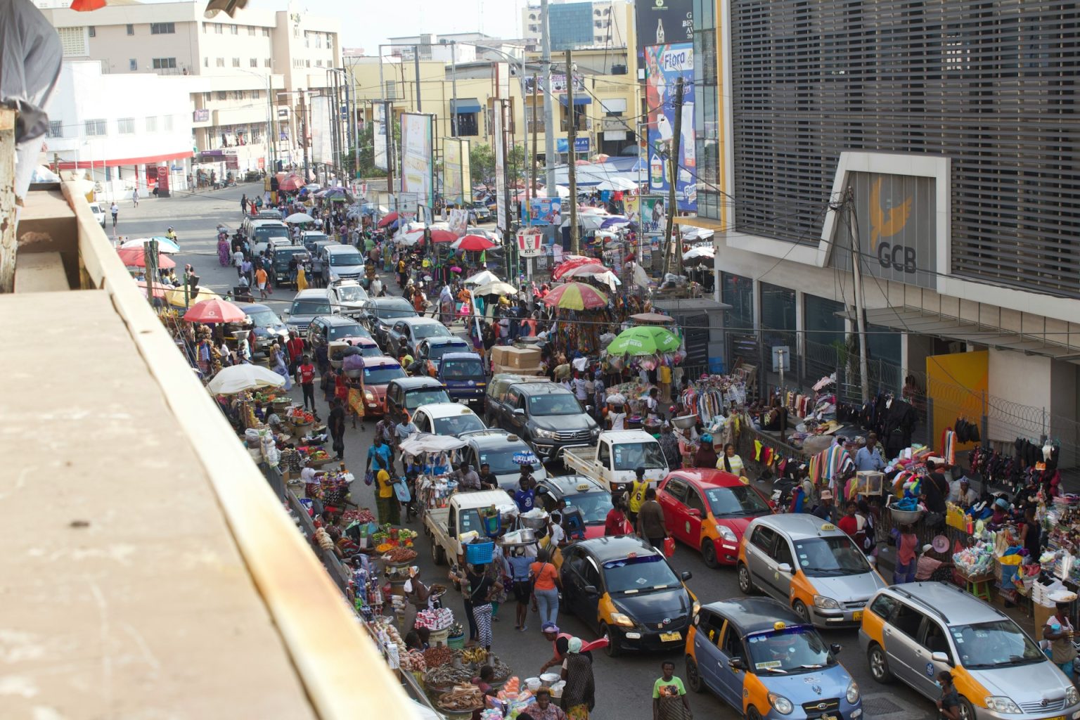 Ghana T-bill yields fall amid strong demand